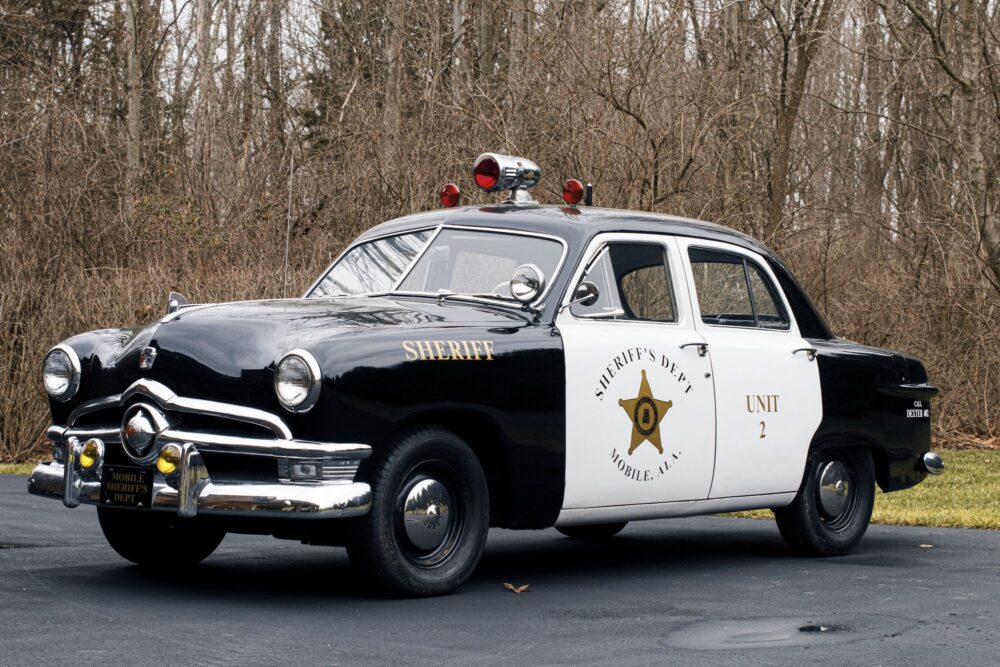 Are police cars painted or wrapped? - Car Reviews & Rumors 2024