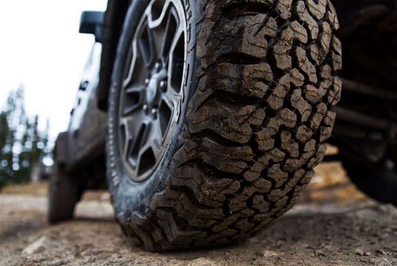 The 6 Best Tire Styles for Dirt Road Driving - Car Reviews & Rumors 2024